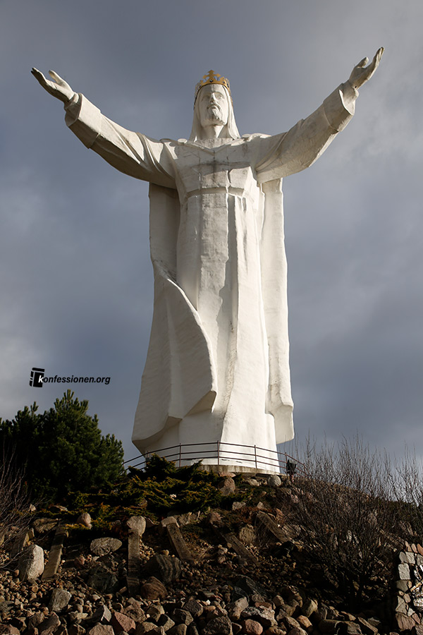 Die größte Jesus-Statue Europas steht in Polen | konfessionen.org